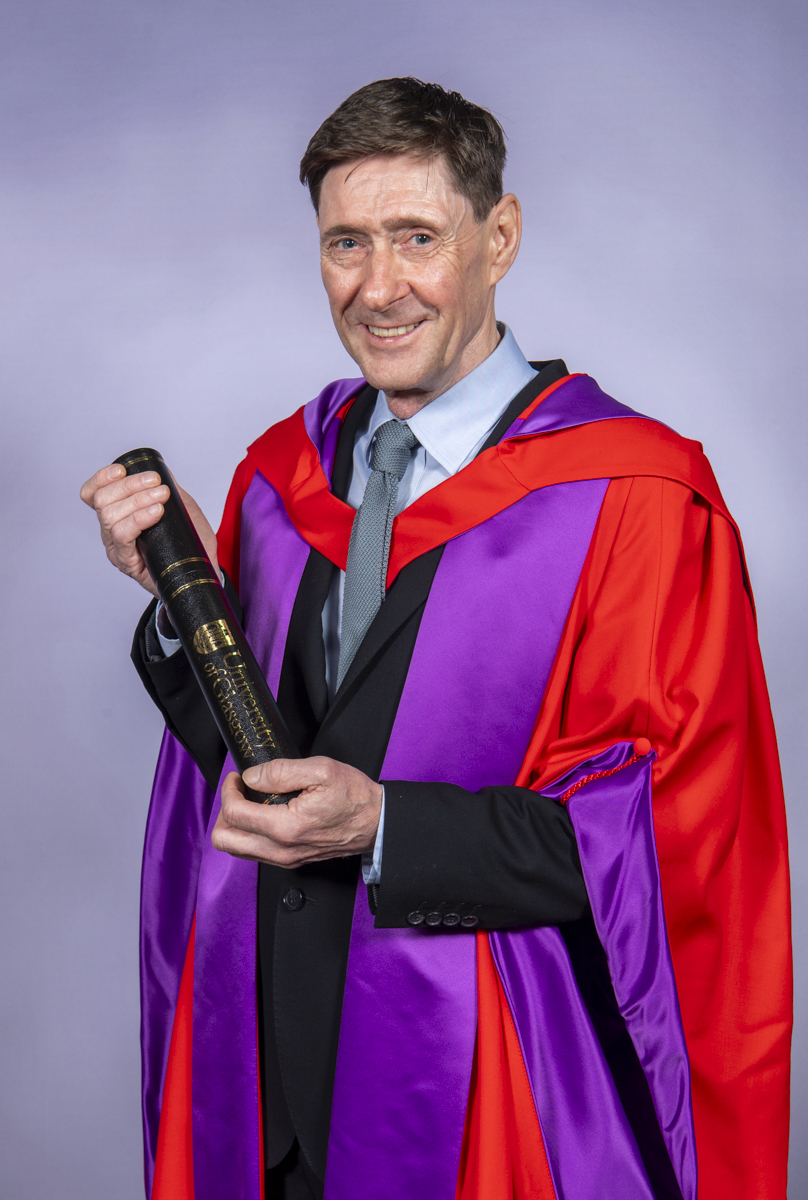 Director Fraser Stewart honoured by Glasgow School of Art for ...