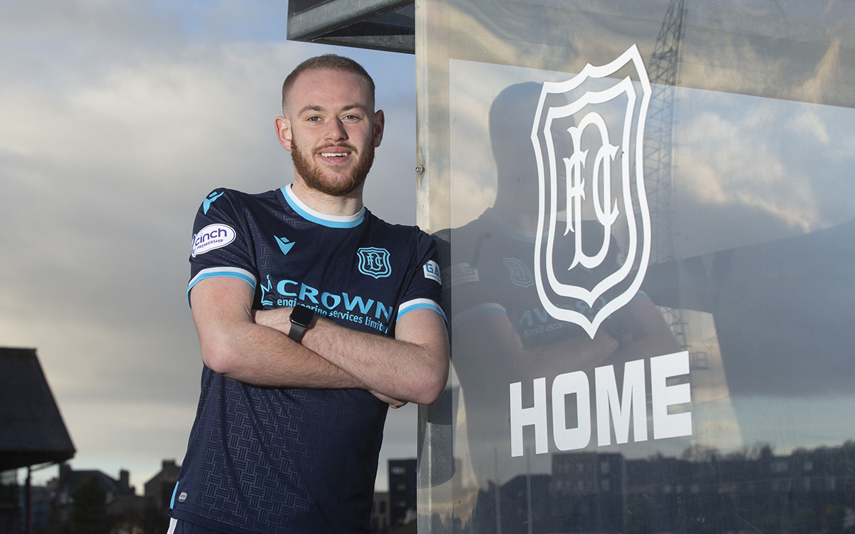 Zak joins on loan - Dundee Football Club - Official Website
