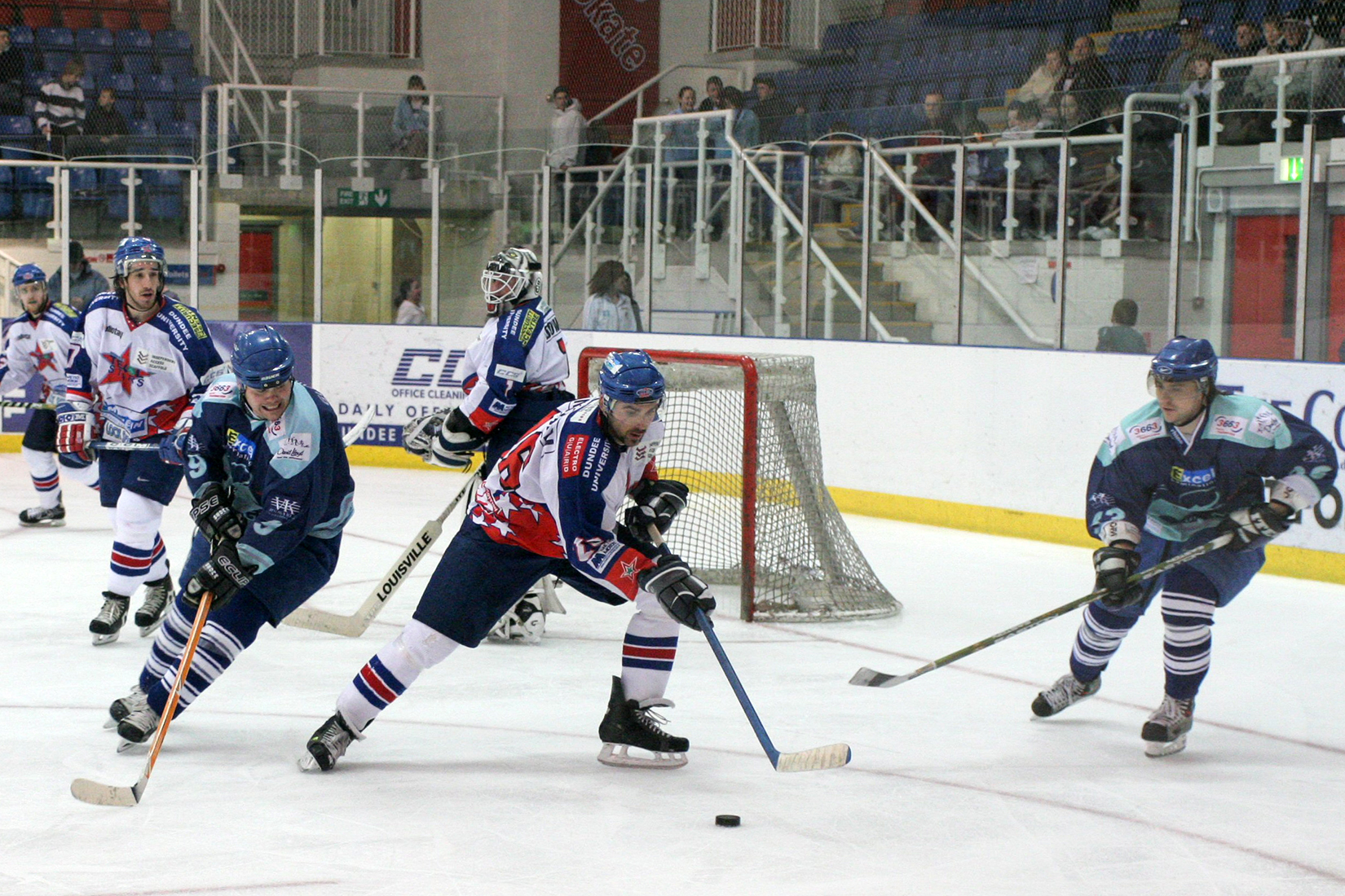 2004-2005 – STAR PLAYER: CORY MORGAN - Dundee Stars