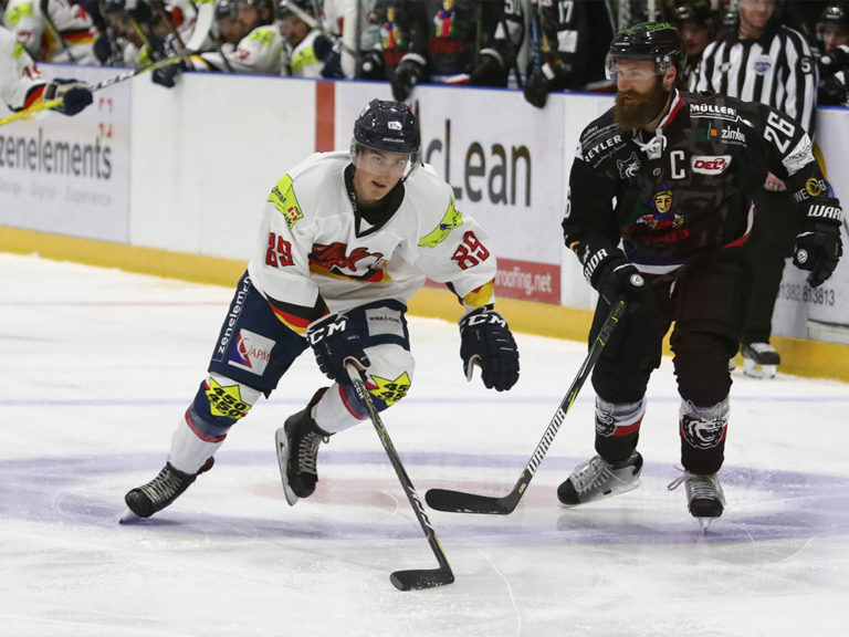2018-2019 – STAR PLAYER: CHARLES CORCORAN - Dundee Stars
