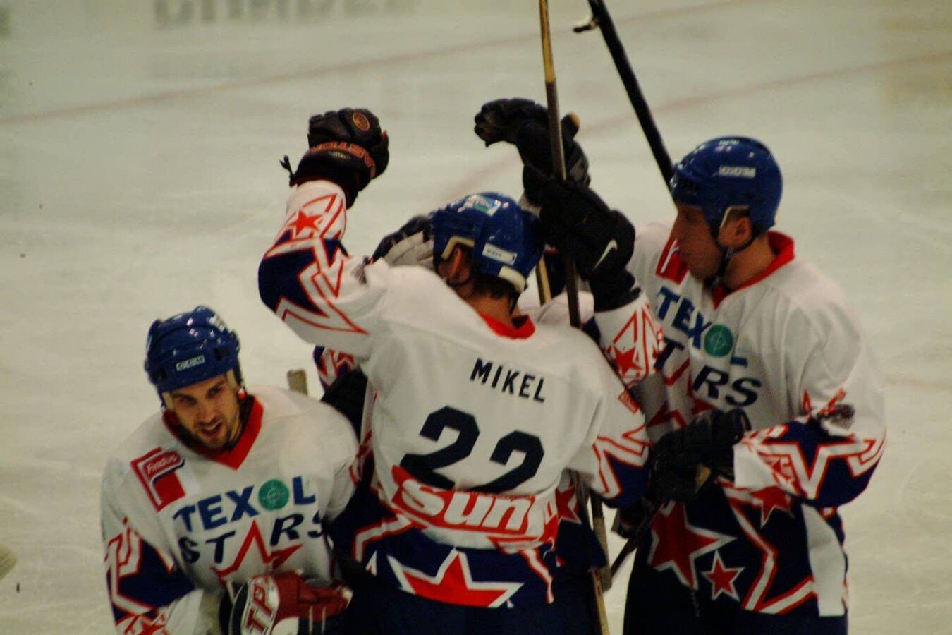MEET THE CANDIDATES: LEFT WINGERS PART 1 - Dundee Stars