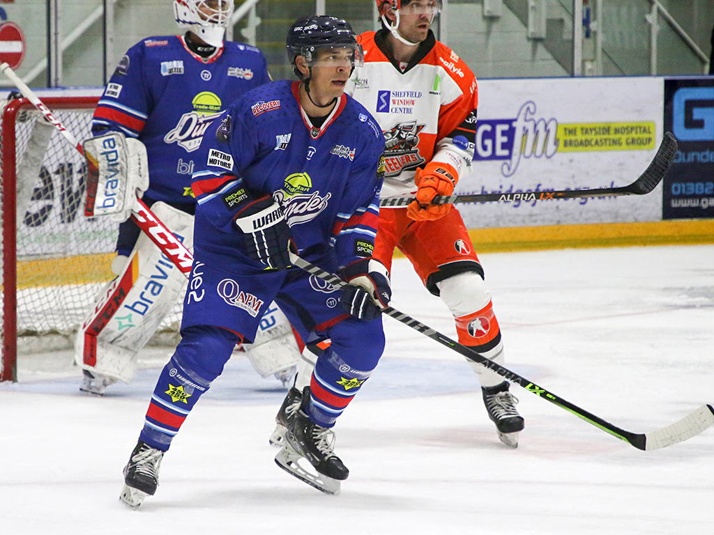 Stars Part Company with Joe - Dundee Stars