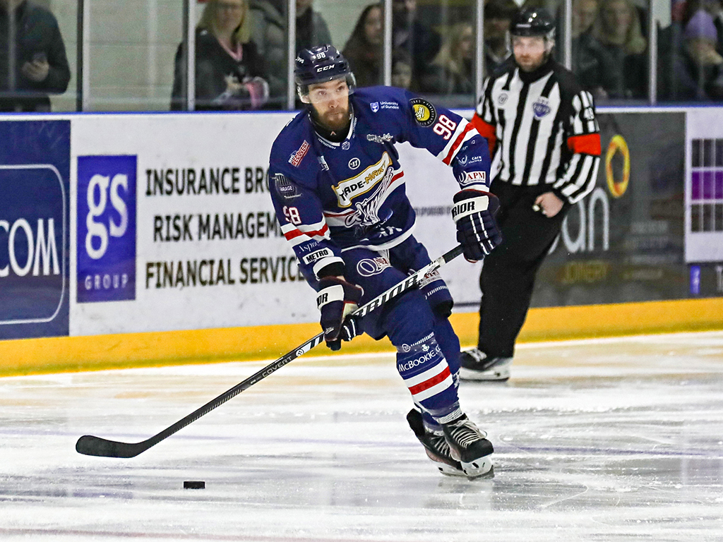 ELMER READY TO CONTINUE RED HOT FORM - Dundee Stars