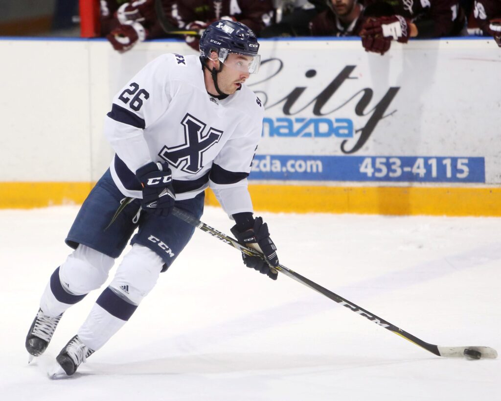 MACDONALD COMPLETES DEFENSIVE UNIT - Dundee Stars