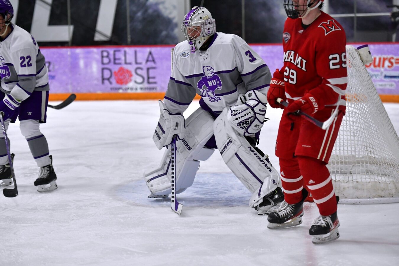 STARS SIGN HOBEY BAKER NOMINATED GOALTENDER - Dundee Stars