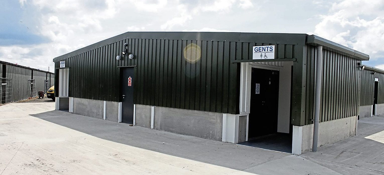 Errol Sunday Market - Where Biggest is Best - Errol Sunday Market