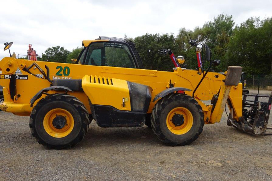 2015-JCB-540-200-FLT418-13 - Morris Leslie