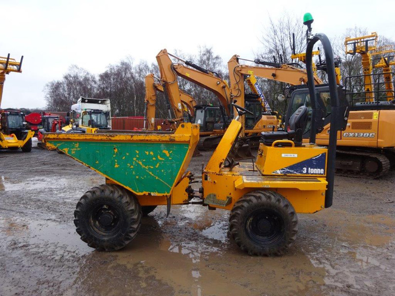 D182-4 - Morris Leslie