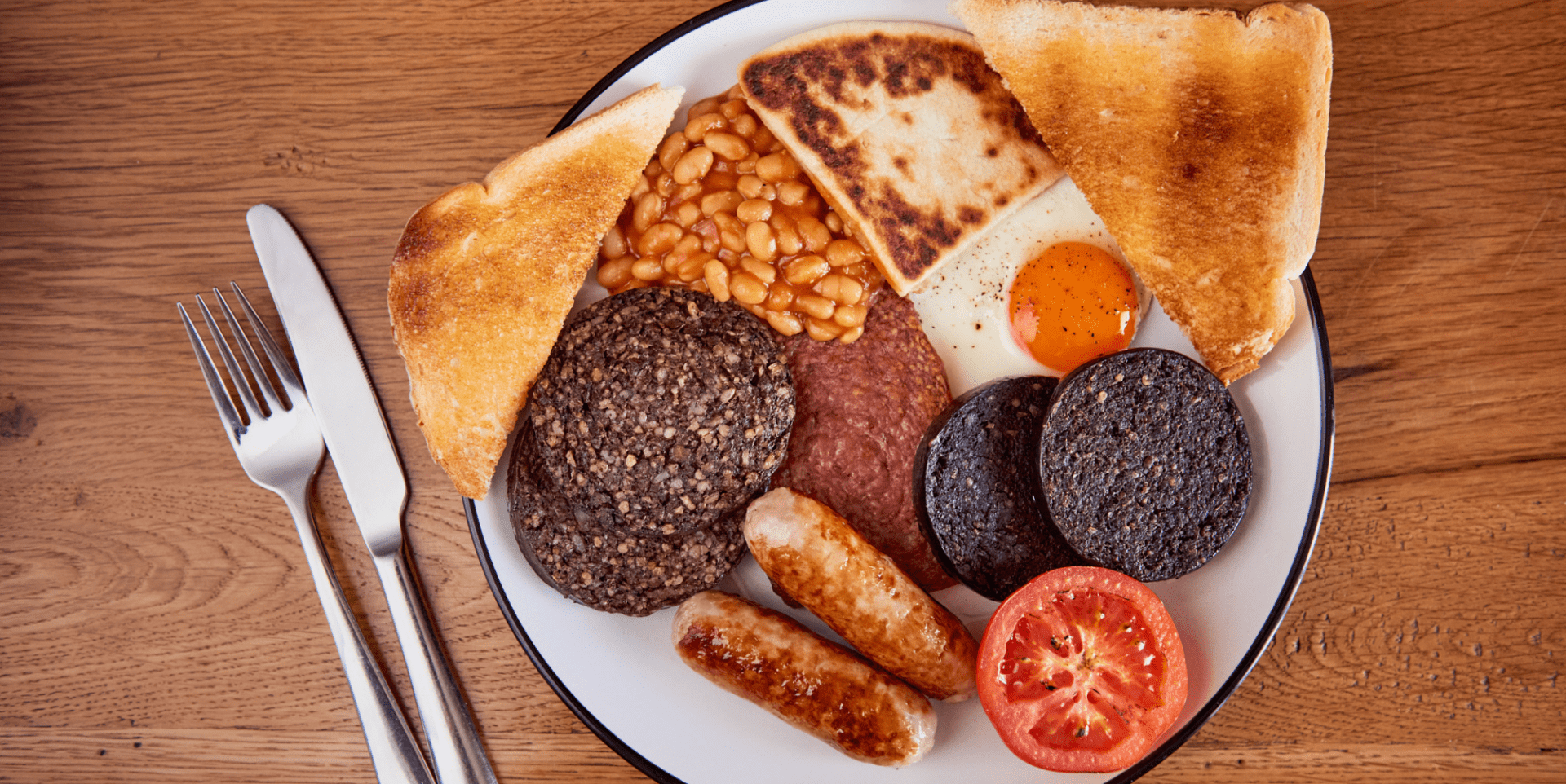 4 Tasty Facts About The Fully Cooked Breakfast - Simon Howie