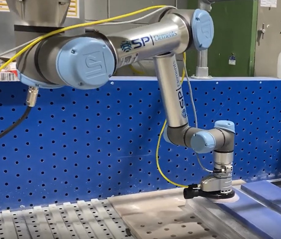 Acrylic Sanding Cobot - Elements