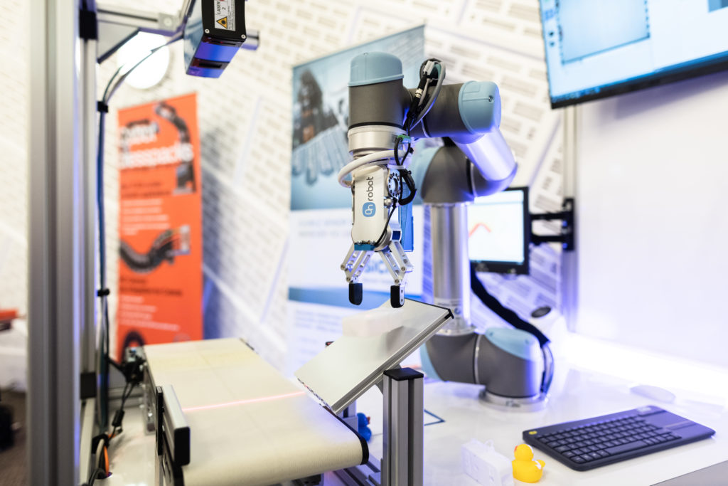 Pick and Place Cobot Applications – SP Automation & Robotics