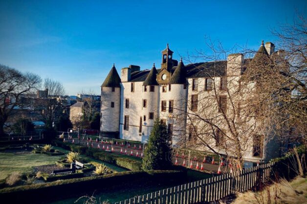 A Castle for The Community - The Circle