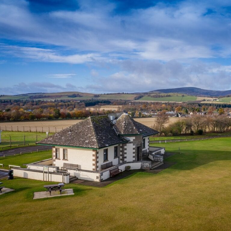 Explore towns and villages in Angus | Visit Angus